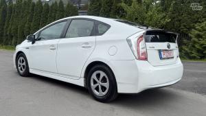 Toyota Prius 2013 Viļņa, ar dzinēja tilpumu 1.80 L un nobraukumu 305 tūkst. km par 4950 €, foto 5 vietnē AUTOMOTO.COM.LV
