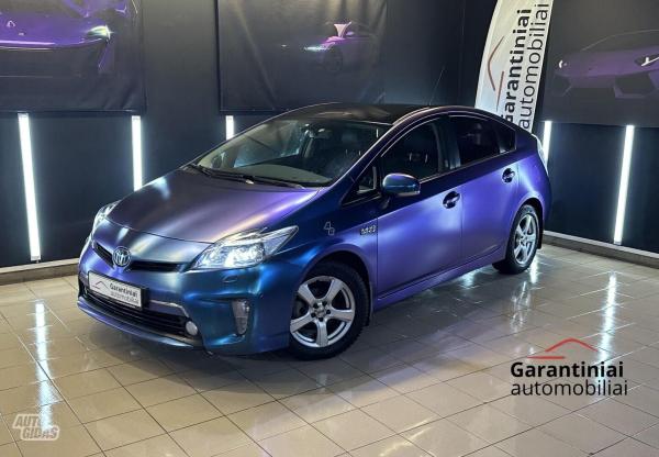 Toyota Prius 2014 in Avizieniai, with an engine capacity of 1.80 L and mileage of 259 thousand km for 9500 €, photo 1 on AUTOMOTO.COM.LV