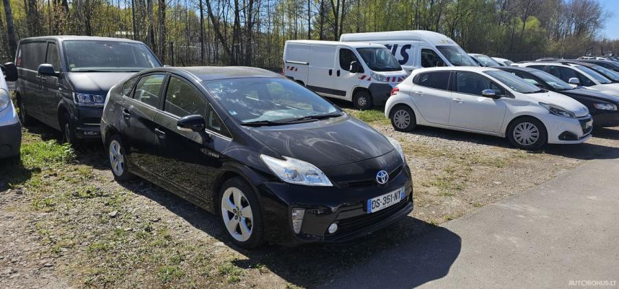 Toyota Prius 2015 Kauņa, ar dzinēja tilpumu 1.80 L un nobraukumu 0 tūkst. km par 7700 €, foto 1 vietnē AUTOMOTO.COM.LV