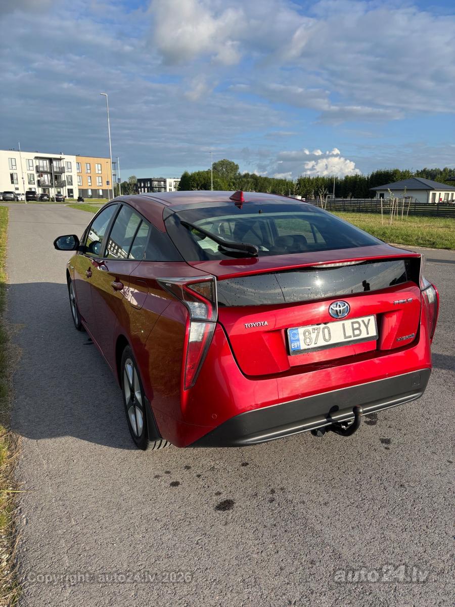 Toyota Prius 2017 Tallina, ar dzinēja tilpumu 1.80 L un nobraukumu 80 tūkst. km par 15000 €, foto 3 vietnē AUTOMOTO.COM.LV