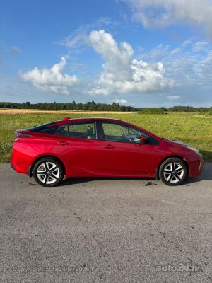 Toyota Prius 2017 Tallina, ar dzinēja tilpumu 1.80 L un nobraukumu 80 tūkst. km par 15000 €, foto 5 vietnē AUTOMOTO.COM.LV