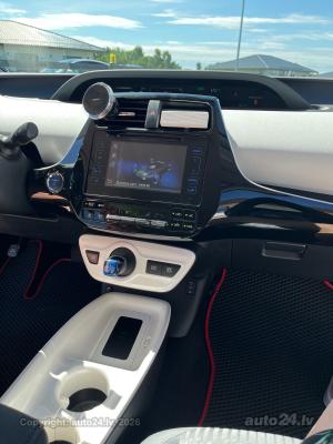 Toyota Prius 2017 Tallina, ar dzinēja tilpumu 1.80 L un nobraukumu 80 tūkst. km par 15000 €, foto 14 vietnē AUTOMOTO.COM.LV
