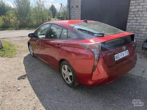 Toyota Prius 2018 in Kaunas, with an engine capacity of 1.80 L and mileage of 103 thousand km for 11500 €, photo 5 on AUTOMOTO.COM.LV