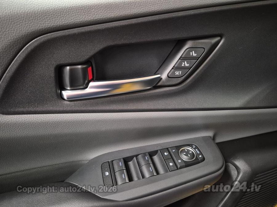 Toyota Prius 2024 Tallina, ar dzinēja tilpumu 2.00 L un nobraukumu 34 tūkst. km par 35990 €, foto 21 vietnē AUTOMOTO.COM.LV
