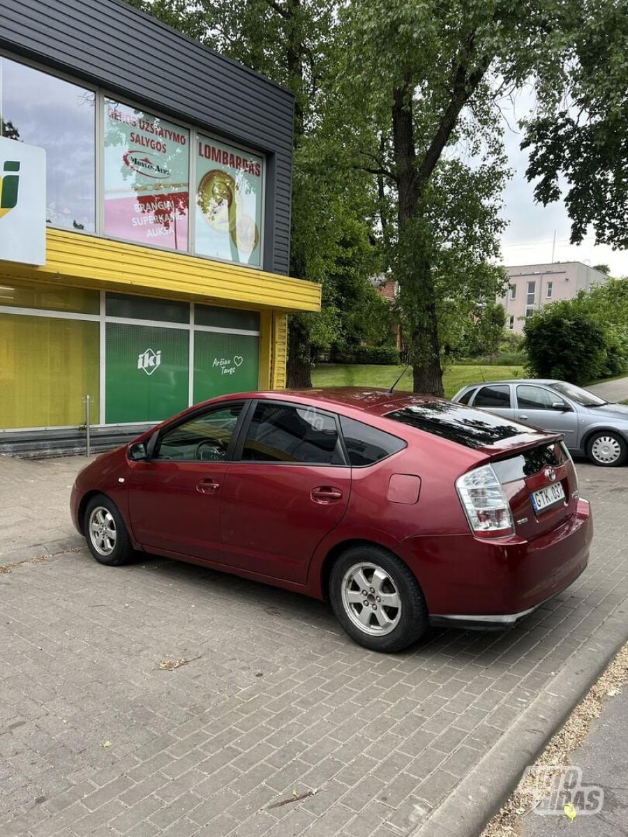Toyota Prius 2026 in Vilnius, with an engine capacity of 1.50 L and mileage of 300 thousand km for 1950 €, photo 5 on AUTOMOTO.COM.LV