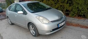 Toyota Prius 2006 in Kaunas, with an engine capacity of 1.50 L and mileage of 232 thousand km for 3800 €, photo 3 on AUTOMOTO.COM.LV