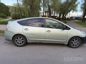 Тойота Приус 2006 в Рига, объемом двигателя 1.50 л и пробегом 185 тыс. км за 900 €, фото 3 на AUTOMOTO.COM.LV