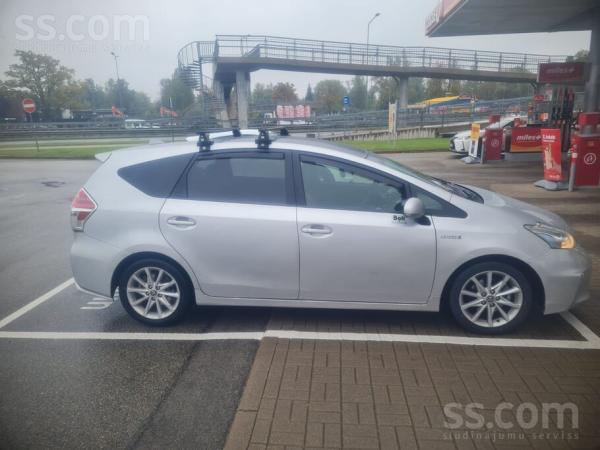 Toyota Prius 2013 Rīga, ar dzinēja tilpumu 1.80 L un nobraukumu 387 tūkst. km par 7200 €, foto 2 vietnē AUTOMOTO.COM.LV