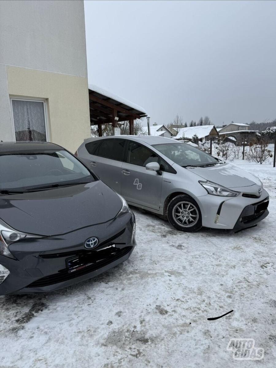 Toyota Prius 2016 Panevēža, ar dzinēja tilpumu 1.80 L un nobraukumu 300 tūkst. km par 9500 €, foto 2 vietnē AUTOMOTO.COM.LV