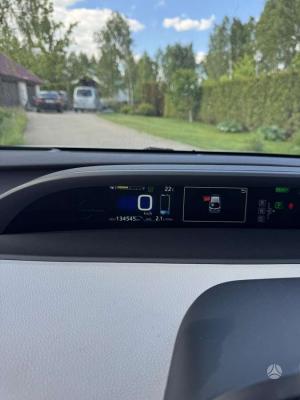 Серый Тойота Prius Prime 2019 в Вильнюс, объемом двигателя 1.80 л и пробегом 135 тыс. км за 15600 €, фото 19 на AUTOMOTO.COM.LV