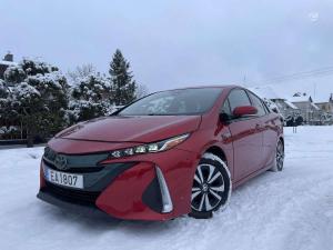 Красный Тойота Prius Prime 2017 в Алитус, объемом двигателя 1.80 л и пробегом 84 тыс. км за 13500 €, фото 5 на AUTOMOTO.COM.LV
