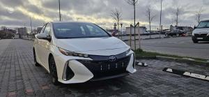 White Toyota Prius Prime 2019 in Klaipeda, with an engine capacity of 1.80 L and mileage of 87 thousand km for 14200 €, photo 10 on AUTOMOTO.COM.LV