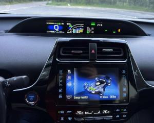 Balts Toyota Prius Prime 2019 Viļņa, ar dzinēja tilpumu 1.80 L un nobraukumu 178 tūkst. km par 14800 €, foto 8 vietnē AUTOMOTO.COM.LV