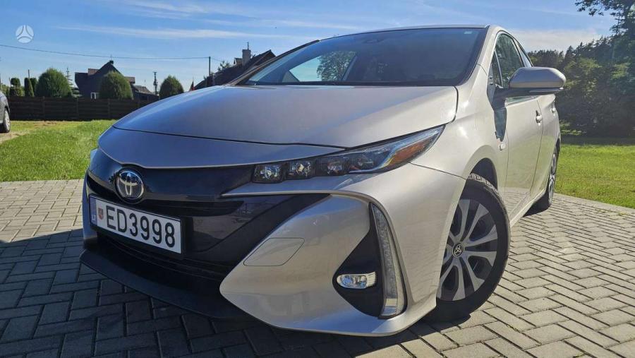 Желтый Тойота Prius Prime 2021 в Пренай, объемом двигателя 1.80 л и пробегом 64 тыс. км за 17299 €, фото 10 на AUTOMOTO.COM.LV
