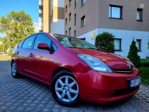 Sarkans Toyota Prius 2007 Viļņa, ar dzinēja tilpumu 1.50 L un nobraukumu 450 tūkst. km par 3250 €, foto 9 vietnē AUTOMOTO.COM.LV