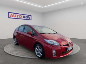 Sarkans Toyota Prius 2010 Viļņa, ar dzinēja tilpumu 1.80 L un nobraukumu 254 tūkst. km par 5999 €, foto 6 vietnē AUTOMOTO.COM.LV