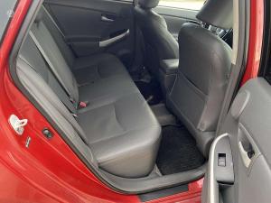 Red Toyota Prius 2010 in Vilnius, with an engine capacity of 1.80 L and mileage of 201 thousand km for 6800 €, photo 13 on AUTOMOTO.COM.LV