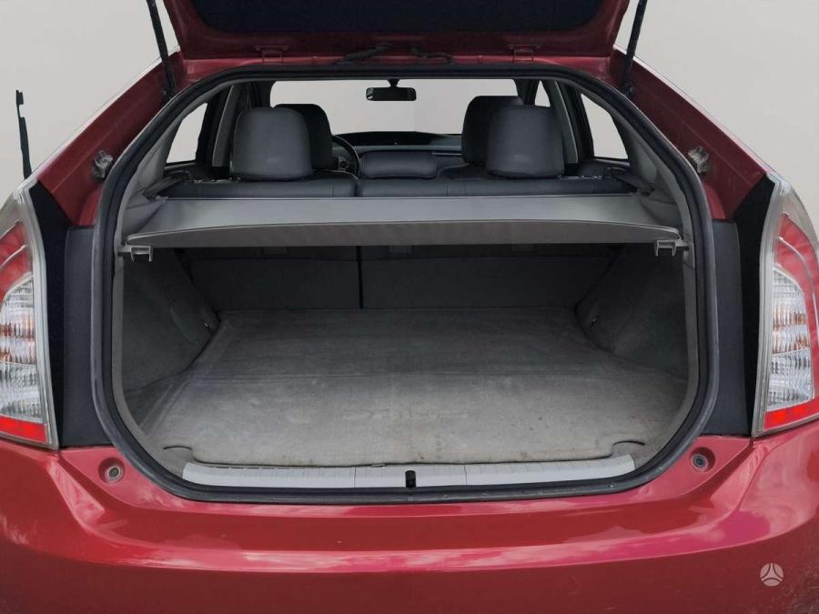 Sarkans Toyota Prius 2012 Klaipėda, ar dzinēja tilpumu 1.80 L un nobraukumu 297 tūkst. km par 7999 €, foto 11 vietnē AUTOMOTO.COM.LV