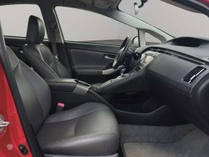 Sarkans Toyota Prius 2012 Klaipėda, ar dzinēja tilpumu 1.80 L un nobraukumu 297 tūkst. km par 7999 €, foto 9 vietnē AUTOMOTO.COM.LV