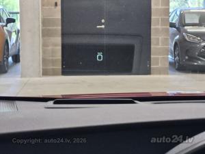 Красный Тойота Приус 2016 в Таллин, объемом двигателя 1.80 л и пробегом 182 тыс. км за 11990 €, фото 18 на AUTOMOTO.COM.LV