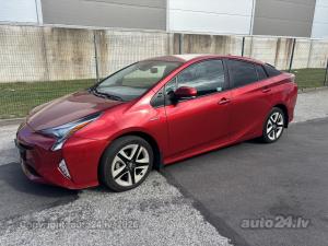 Sarkans Toyota Prius 2016 Tallina, ar dzinēja tilpumu 1.80 L un nobraukumu 184 tūkst. km par 11500 €, foto 5 vietnē AUTOMOTO.COM.LV
