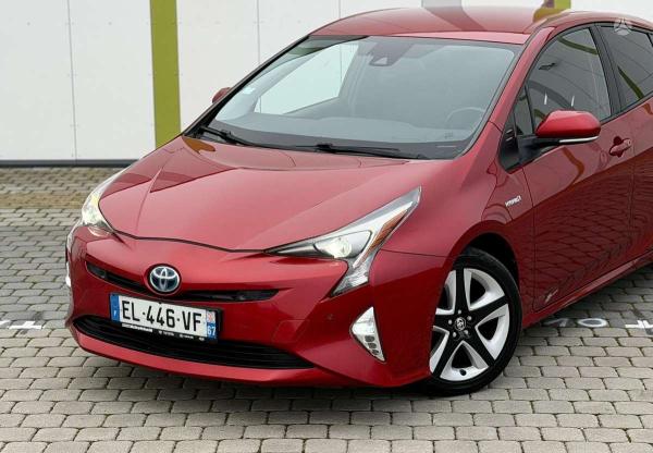 Sarkans Toyota Prius 2017 Tauragė, ar dzinēja tilpumu 1.80 L un nobraukumu 263 tūkst. km par 11800 €, foto 3 vietnē AUTOMOTO.COM.LV