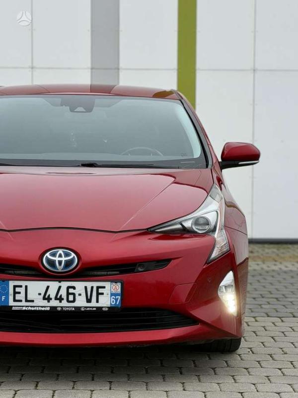 Sarkans Toyota Prius 2017 Tauragė, ar dzinēja tilpumu 1.80 L un nobraukumu 263 tūkst. km par 11800 €, foto 7 vietnē AUTOMOTO.COM.LV