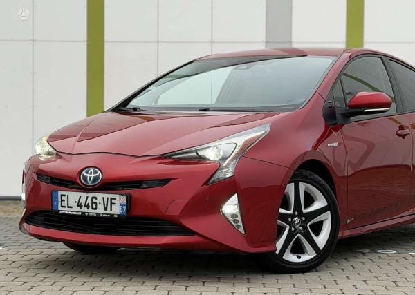 Sarkans Toyota Prius 2017 Tauragė, ar dzinēja tilpumu 1.80 L un nobraukumu 263 tūkst. km par 11800 €, foto 9 vietnē AUTOMOTO.COM.LV