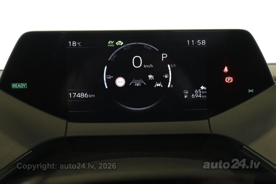 Красный Тойота Приус 2024 в Таллин, объемом двигателя 1.99 л и пробегом 17 тыс. км за 37800 €, фото 14 на AUTOMOTO.COM.LV