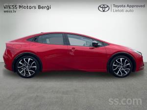 Sarkans Toyota Prius 2025 Rīga, ar dzinēja tilpumu 2.00 L un nobraukumu 14 tūkst. km par 36990 €, foto 27 vietnē AUTOMOTO.COM.LV