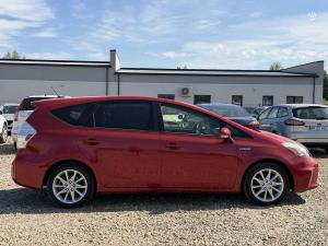 Sarkans Toyota Prius 2013 Šauļi, ar dzinēja tilpumu 1.80 L un nobraukumu 228 tūkst. km par 8500 €, foto 5 vietnē AUTOMOTO.COM.LV