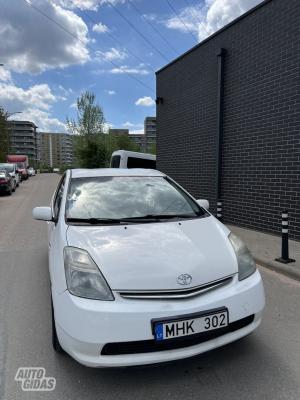 Toyota Prius 2007 in Vilnius, with an engine capacity of 1.50 L and mileage of 417 thousand km for 3050 €, photo  on AUTOMOTO.COM.LV
