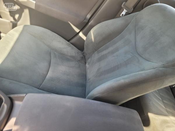 Toyota Prius 2010 Klaipėda, ar dzinēja tilpumu 1.80 L un nobraukumu 236 tūkst. km par 6199 €, foto 5 vietnē AUTOMOTO.COM.LV