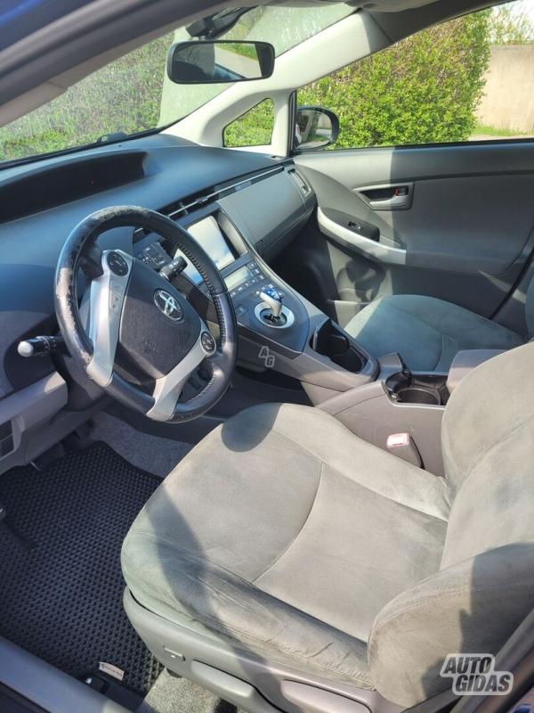 Toyota Prius 2010 Klaipėda, ar dzinēja tilpumu 1.80 L un nobraukumu 236 tūkst. km par 6199 €, foto 10 vietnē AUTOMOTO.COM.LV