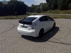 Toyota Prius 2011 Viļņa, ar dzinēja tilpumu 1.80 L un nobraukumu 373 tūkst. km par 4500 €, foto 6 vietnē AUTOMOTO.COM.LV