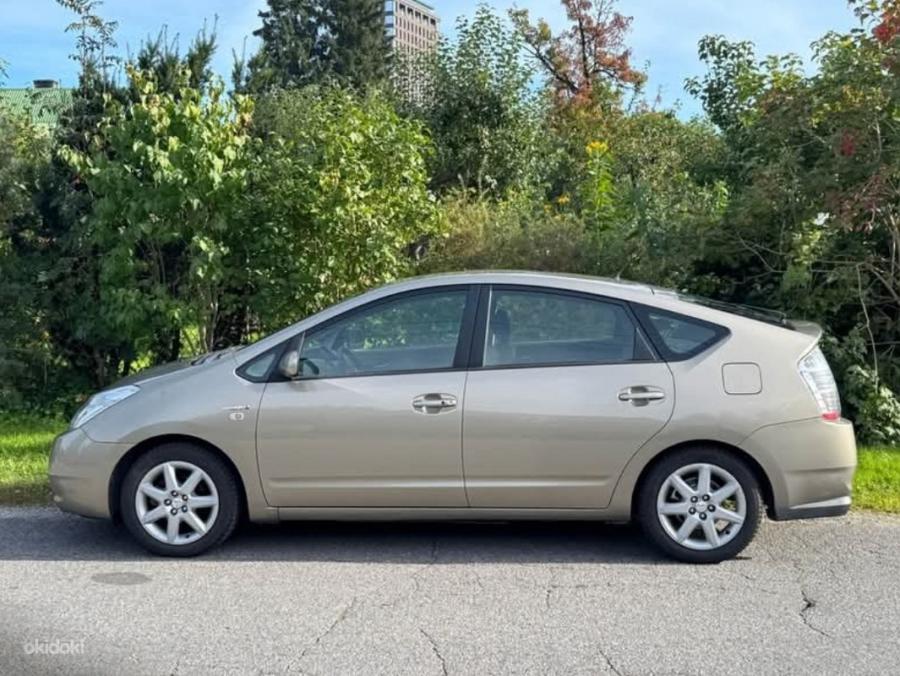 Toyota Prius 2009 in Tallinn, with an engine capacity of 0.00 L and mileage of 185 thousand km for 4600 €, photo 5 on AUTOMOTO.COM.LV