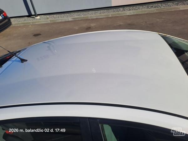 White Toyota Prius 2008 in Kaunas, with an engine capacity of 1.50 L and mileage of 535 thousand km for 4300 €, photo 9 on AUTOMOTO.COM.LV