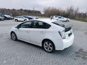 Balts Toyota Prius 2009 Kauņa, ar dzinēja tilpumu 1.80 L un nobraukumu 340 tūkst. km par 5300 €, foto 2 vietnē AUTOMOTO.COM.LV
