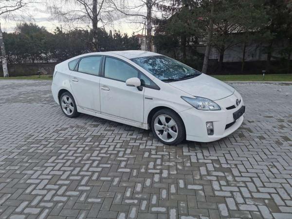 Balts Toyota Prius 2009 Kauņa, ar dzinēja tilpumu 1.80 L un nobraukumu 340 tūkst. km par 5300 €, foto 7 vietnē AUTOMOTO.COM.LV