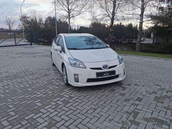 Balts Toyota Prius 2009 Kauņa, ar dzinēja tilpumu 1.80 L un nobraukumu 340 tūkst. km par 5300 €, foto 8 vietnē AUTOMOTO.COM.LV