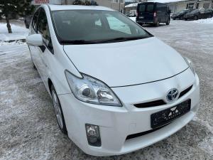 Balts Toyota Prius 2009 Viļņa, ar dzinēja tilpumu 1.80 L un nobraukumu 173 tūkst. km par 6550 €, foto 13 vietnē AUTOMOTO.COM.LV
