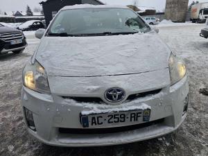 White Toyota Prius 2009 in Taurage, with an engine capacity of 1.80 L and mileage of 250 thousand km for 4900 €, photo 10 on AUTOMOTO.COM.LV