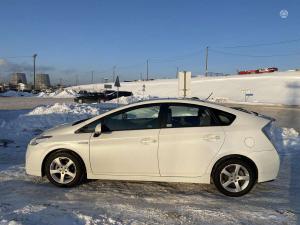 Balts Toyota Prius 2009 Viļņa, ar dzinēja tilpumu 1.80 L un nobraukumu 328 tūkst. km par 5700 €, foto 2 vietnē AUTOMOTO.COM.LV