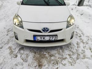 Balts Toyota Prius 2009 Šauļi, ar dzinēja tilpumu 1.80 L un nobraukumu 401 tūkst. km par 5950 €, foto 6 vietnē AUTOMOTO.COM.LV
