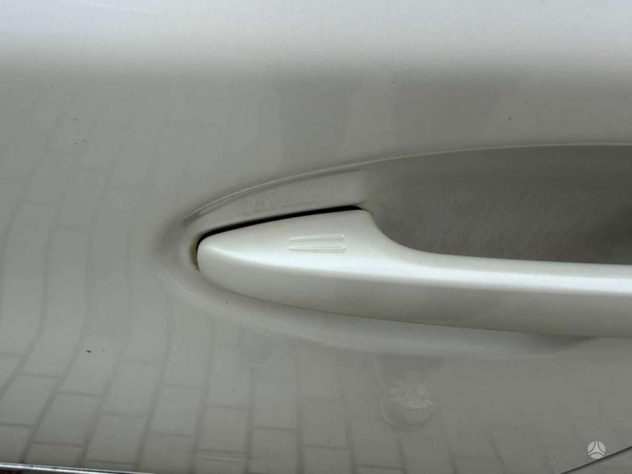 Белый Тойота Приус 2009 в Каунас, объемом двигателя 1.80 л и пробегом 181 тыс. км за 6200 €, фото 35 на AUTOMOTO.COM.LV