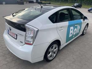 Balts Toyota Prius 2009 Viļņa, ar dzinēja tilpumu 1.80 L un nobraukumu 440 tūkst. km par 3499 €, foto 4 vietnē AUTOMOTO.COM.LV
