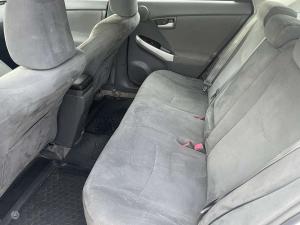 Balts Toyota Prius 2009 Viļņa, ar dzinēja tilpumu 1.80 L un nobraukumu 440 tūkst. km par 3499 €, foto 7 vietnē AUTOMOTO.COM.LV