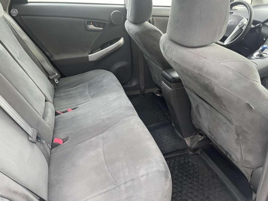 Balts Toyota Prius 2009 Viļņa, ar dzinēja tilpumu 1.80 L un nobraukumu 440 tūkst. km par 3499 €, foto 9 vietnē AUTOMOTO.COM.LV
