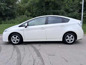Balts Toyota Prius 2009 Klaipėda, ar dzinēja tilpumu 1.80 L un nobraukumu 273 tūkst. km par 5899 €, foto 9 vietnē AUTOMOTO.COM.LV