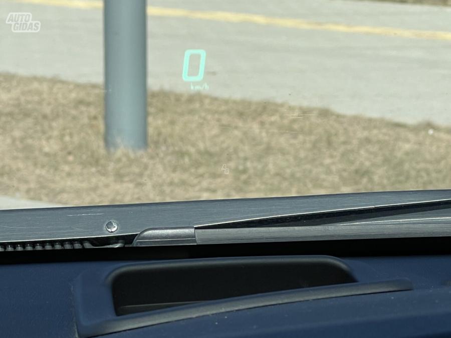 Balts Toyota Prius 2009 Šauļi, ar dzinēja tilpumu 1.80 L un nobraukumu 285 tūkst. km par 6300 €, foto 21 vietnē AUTOMOTO.COM.LV